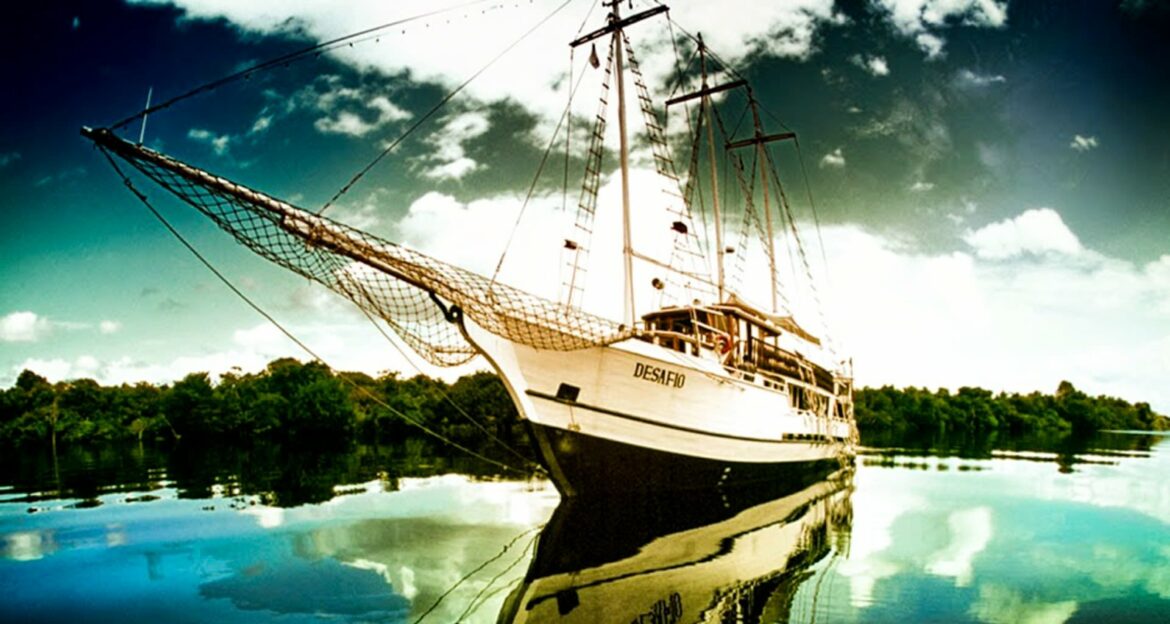 Desafio Brazil Amazon River Cruise | Manaus River Cruise Tour